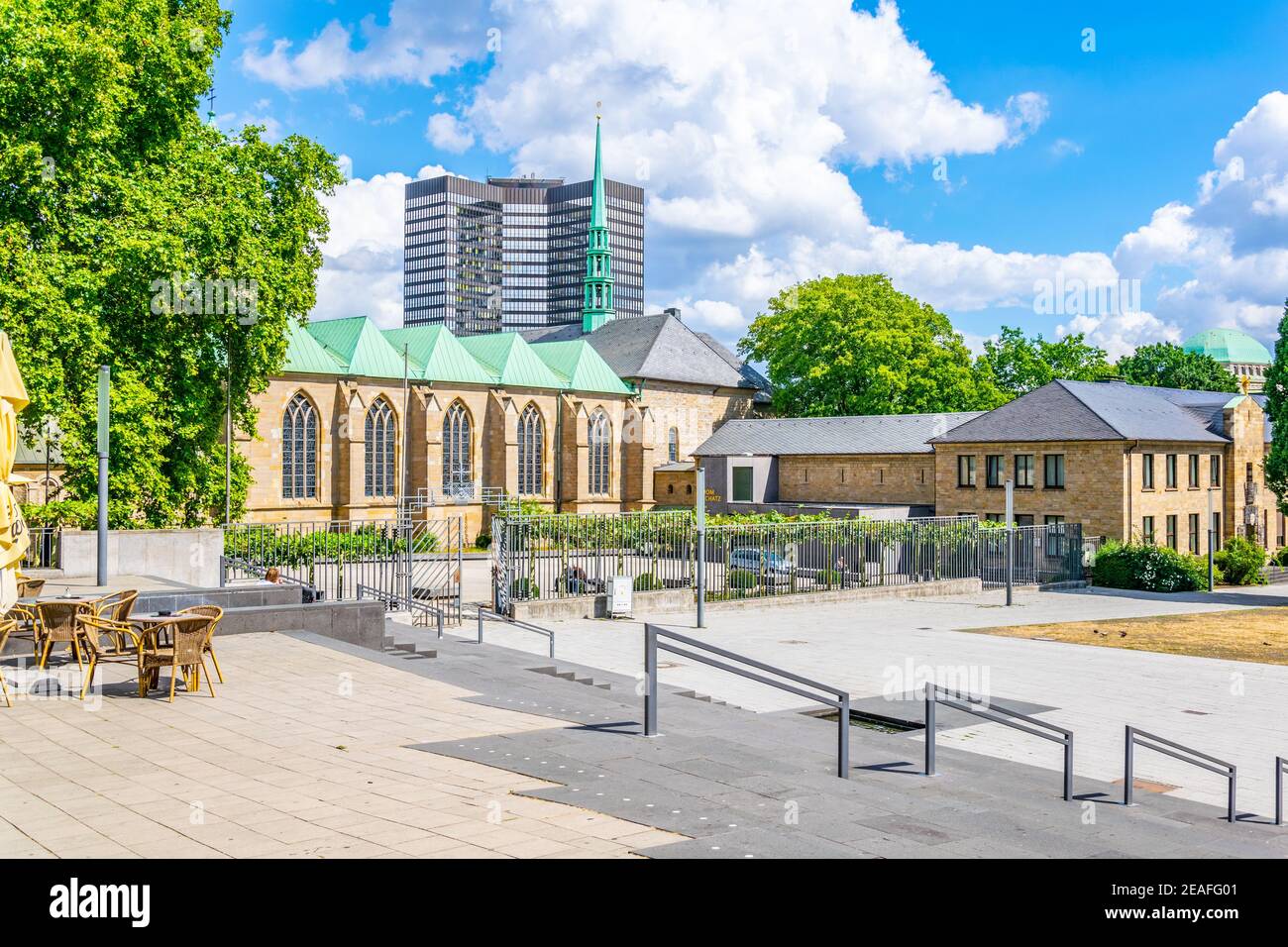 Essen minster hi-res stock photography and images - Alamy