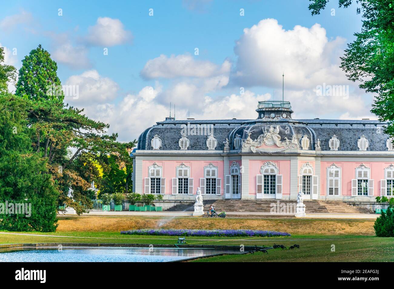Schloss benrath garden hi-res stock photography and images - Alamy