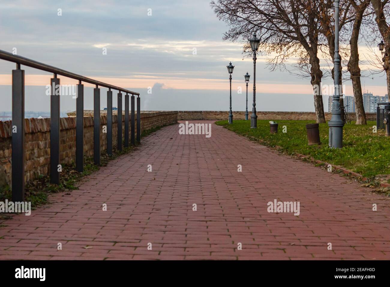 Closeup shot empty pathway hi-res stock photography and images - Alamy