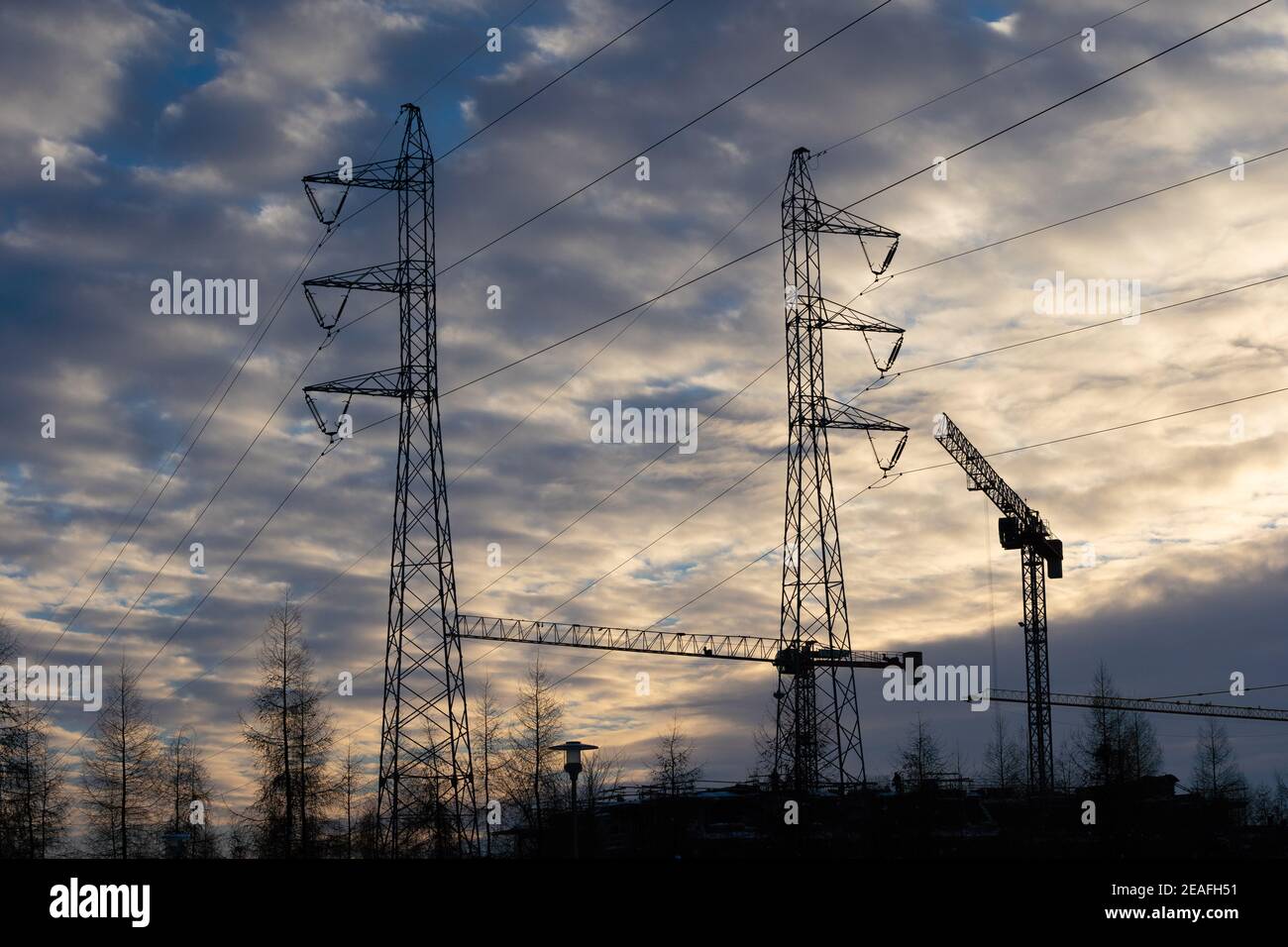 Overhead line truss hi-res stock photography and images - Alamy
