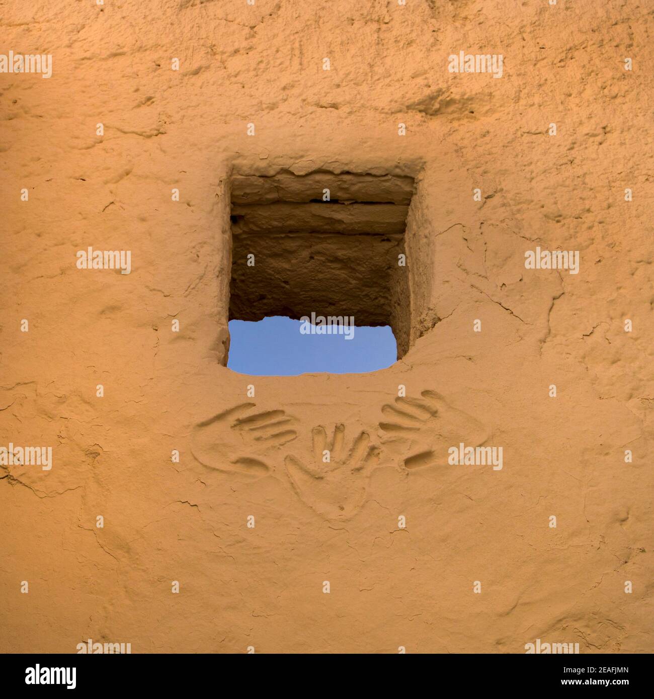 Window in a wall, Tripolitania, Ghadames, Libya Stock Photo - Alamy