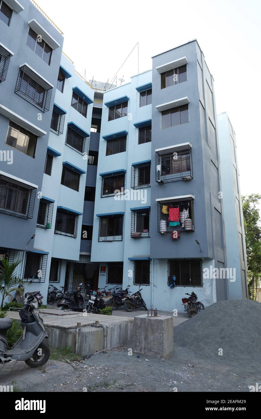 A ready to stay building with 4 floors and 1 ground floor Stock Photo ...