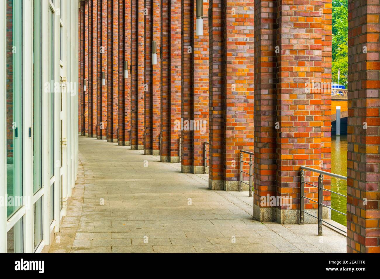 Alster river alsterarkaden arcades in hi-res stock photography and ...