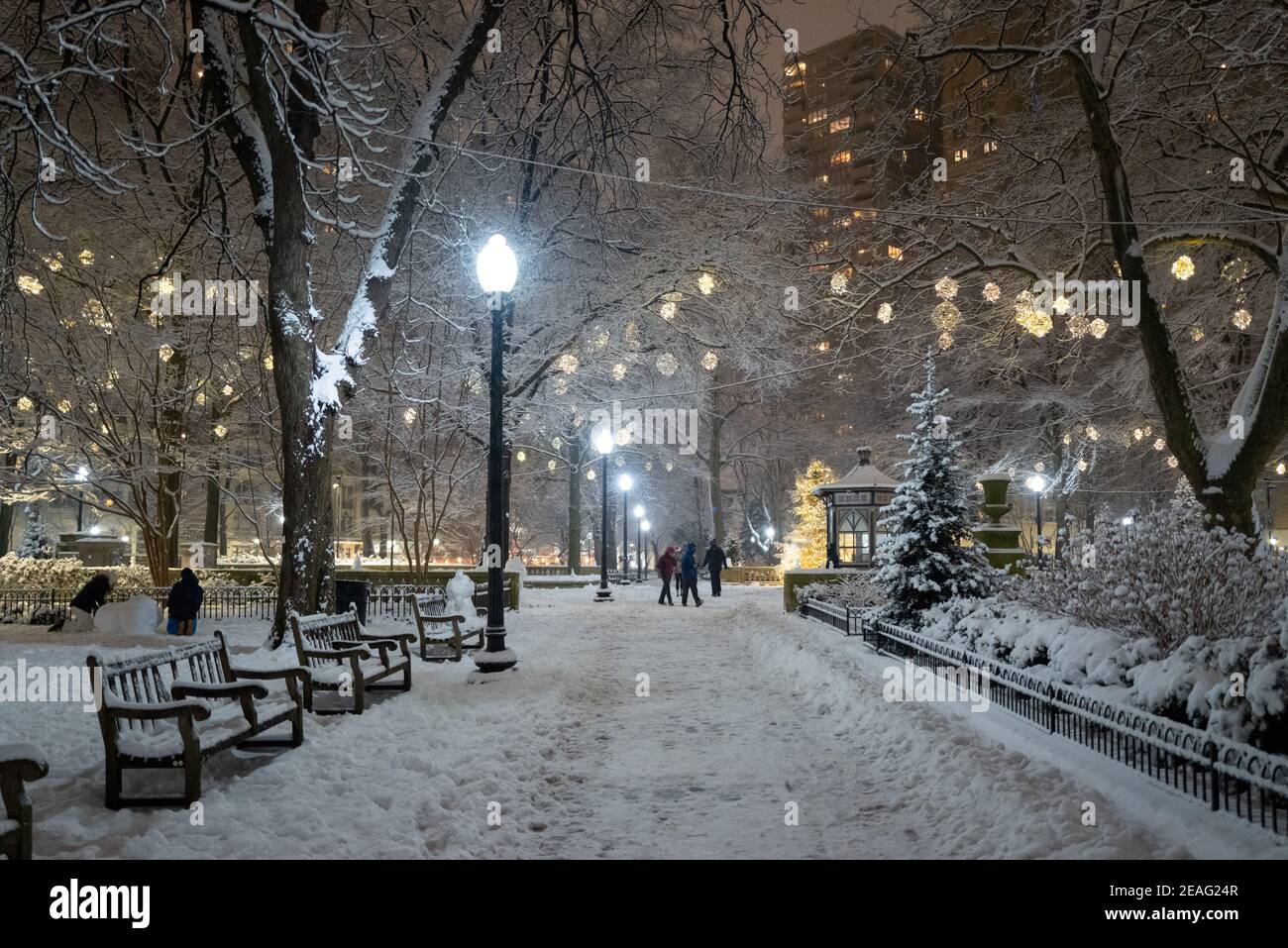 Philadelphia rittenhouse square hi-res stock photography and images - Alamy