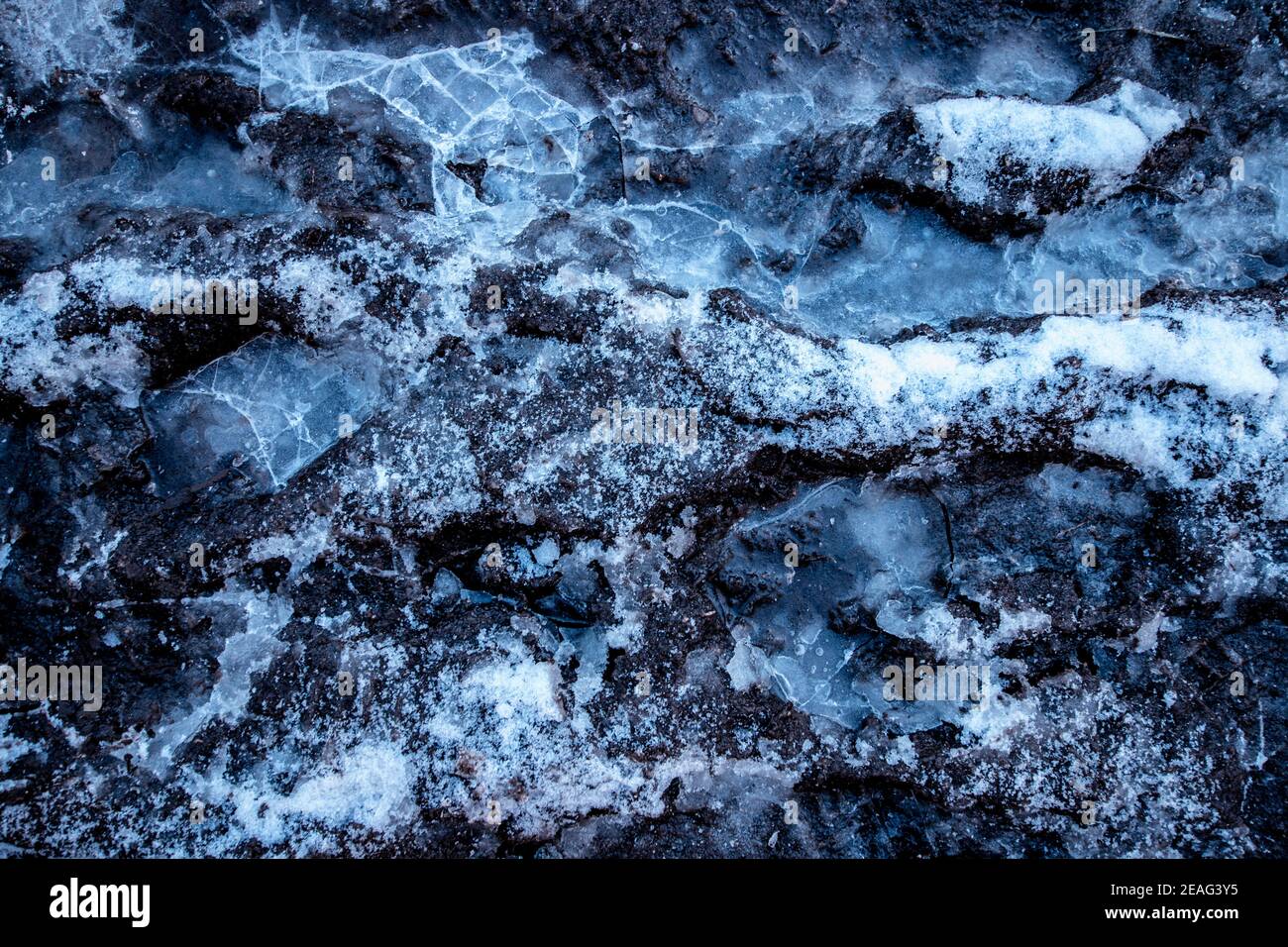 Crystalline phase hi-res stock photography and images - Alamy