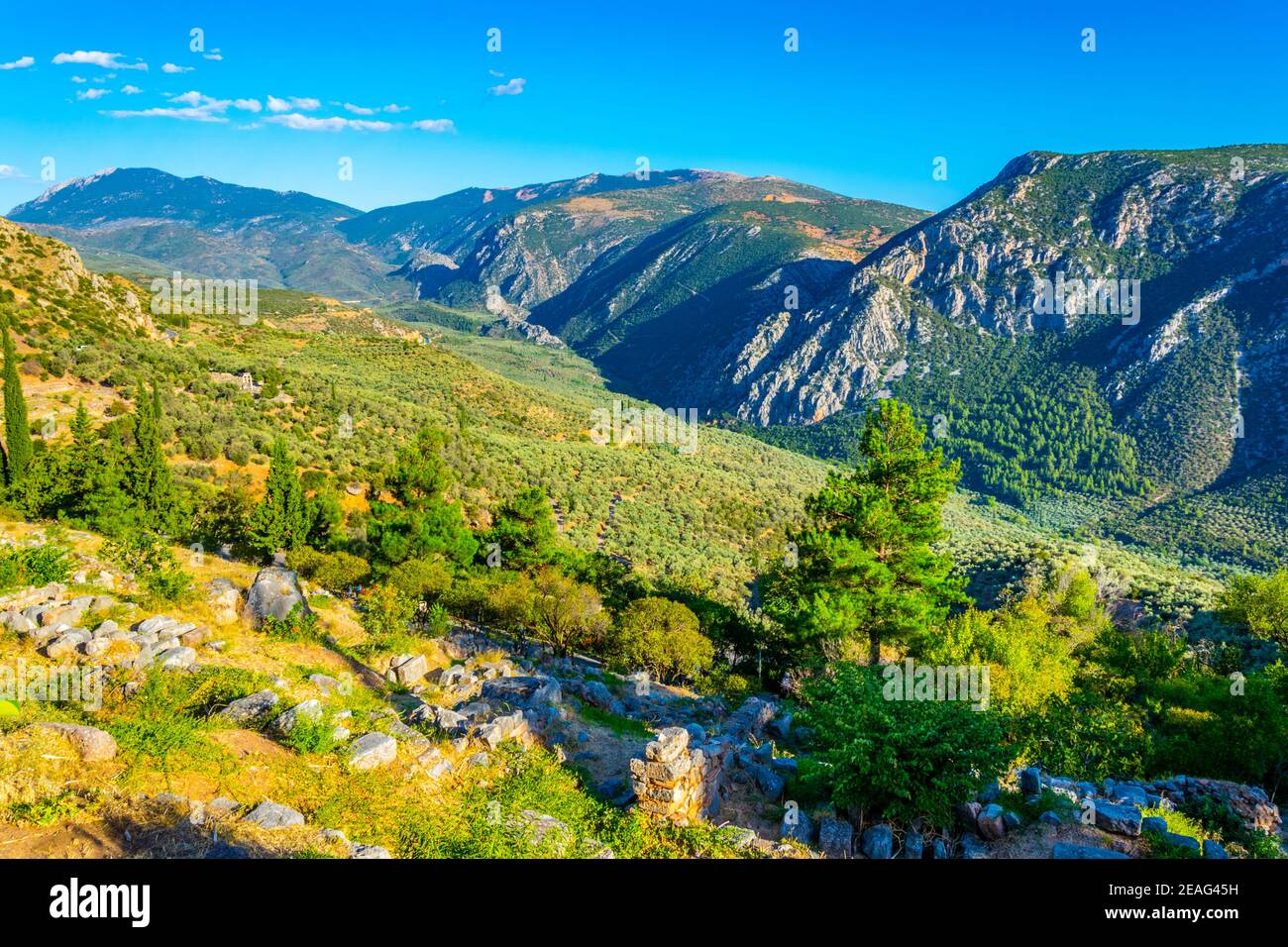 Greece delphi village hi-res stock photography and images - Alamy