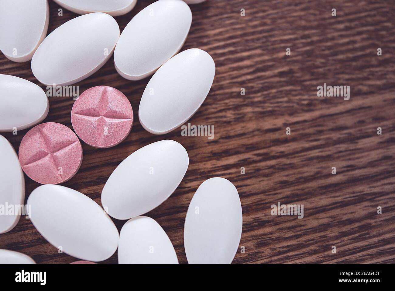 Different medication capsules tablets hi-res stock photography and ...