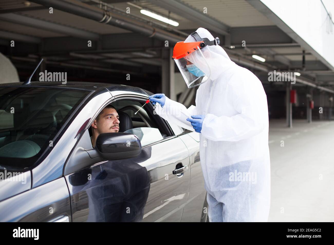 Drive through collection hi-res stock photography and images - Alamy