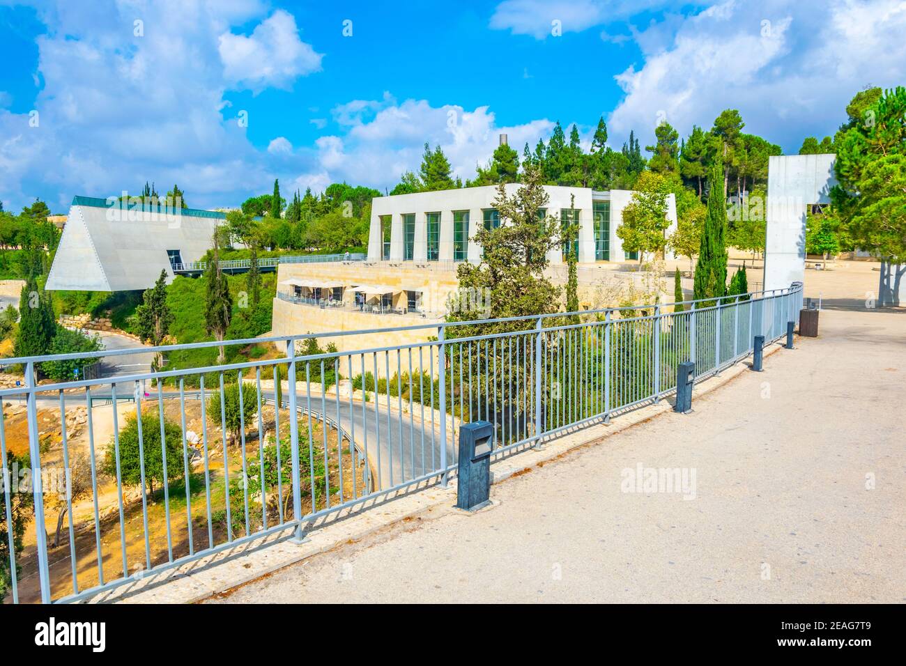 Yad Vashem memorial in Jerusalem, Israel Stock Photo - Alamy