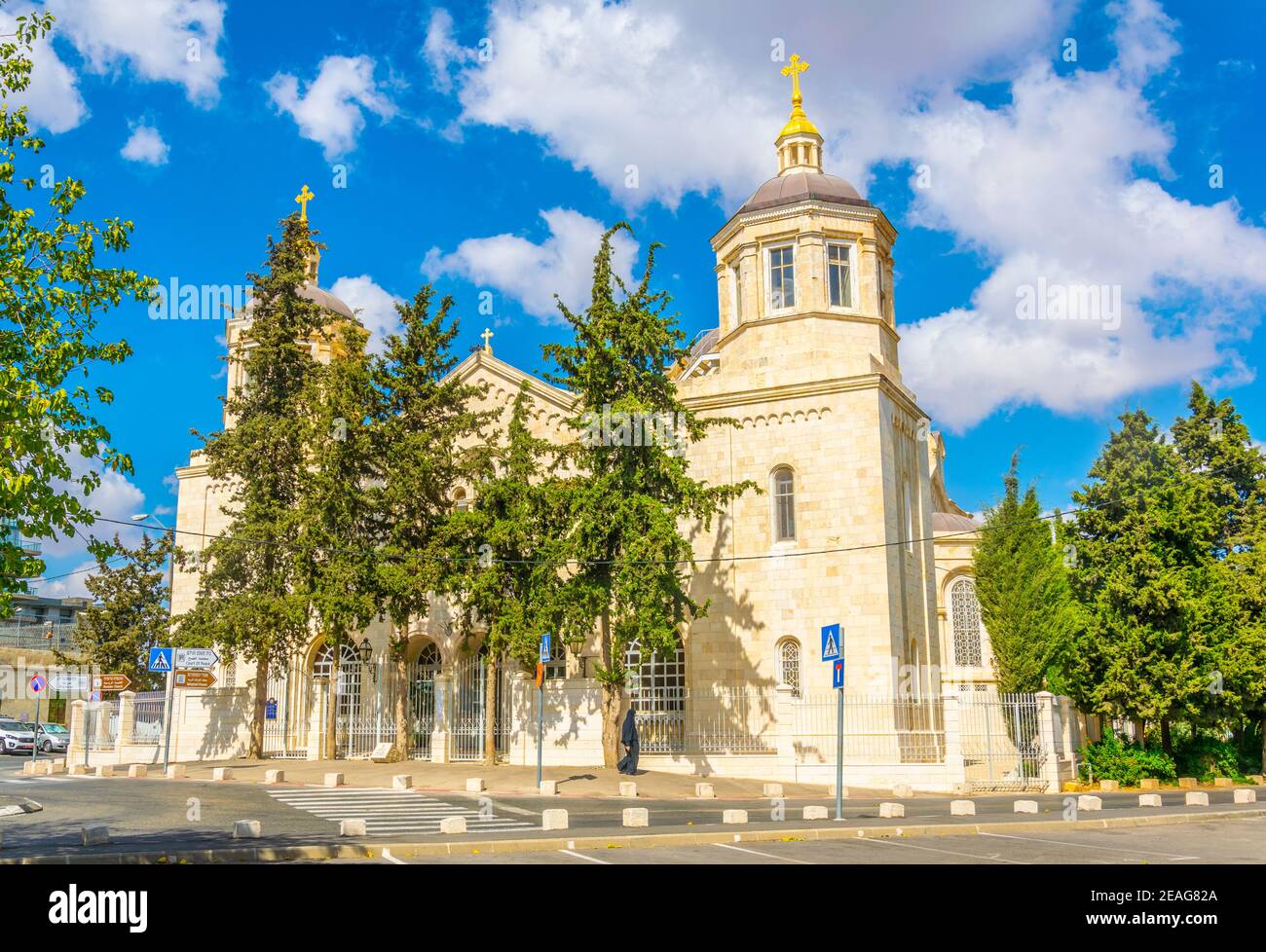 Russian church holy trinity jerusalem landmark hi-res stock photography ...