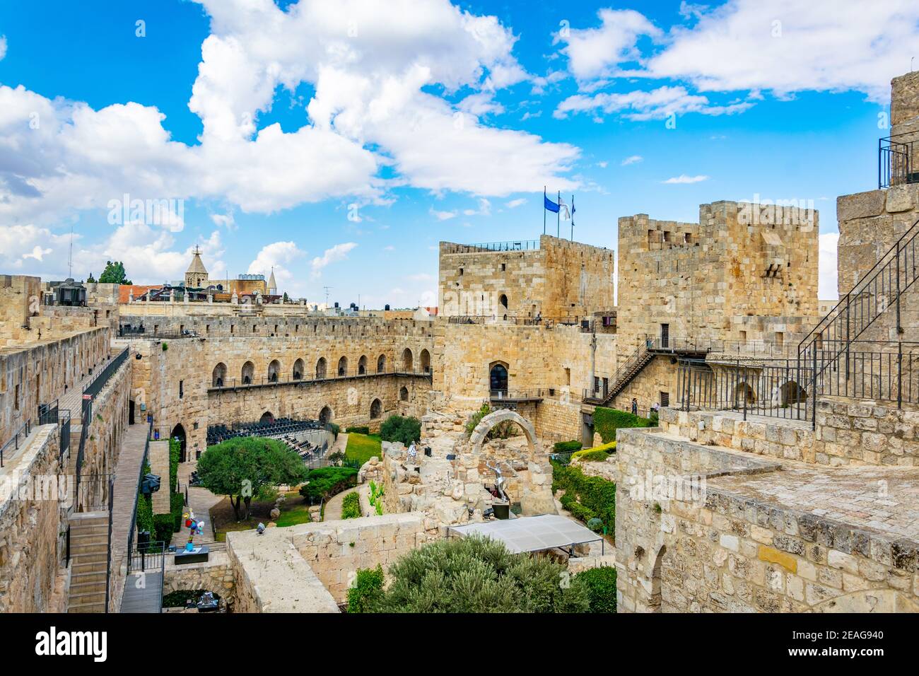 Jerusalem patio hi-res stock photography and images - Alamy