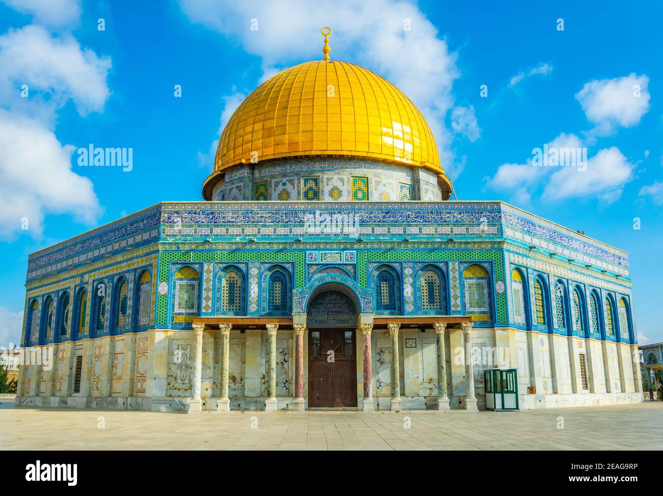 Famous dome of the rock situated on the temple mound in Jerusalem ...