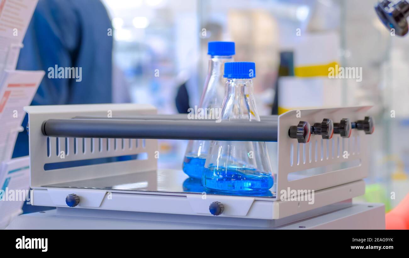 Orbital shaker for mixing, shaking, blending biological liquid in ...