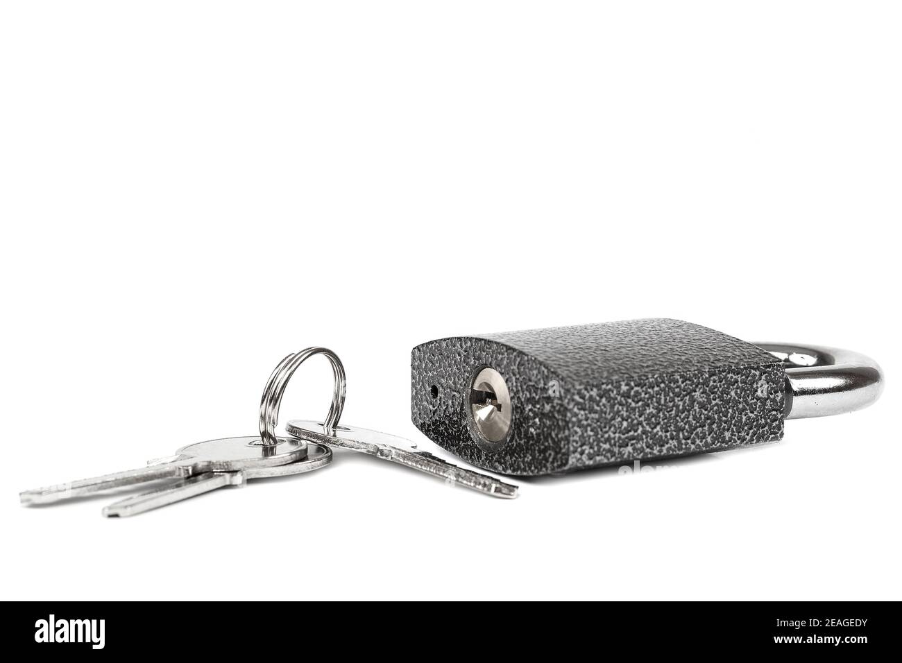 Padlock and keys isolated on white background Stock Photo - Alamy