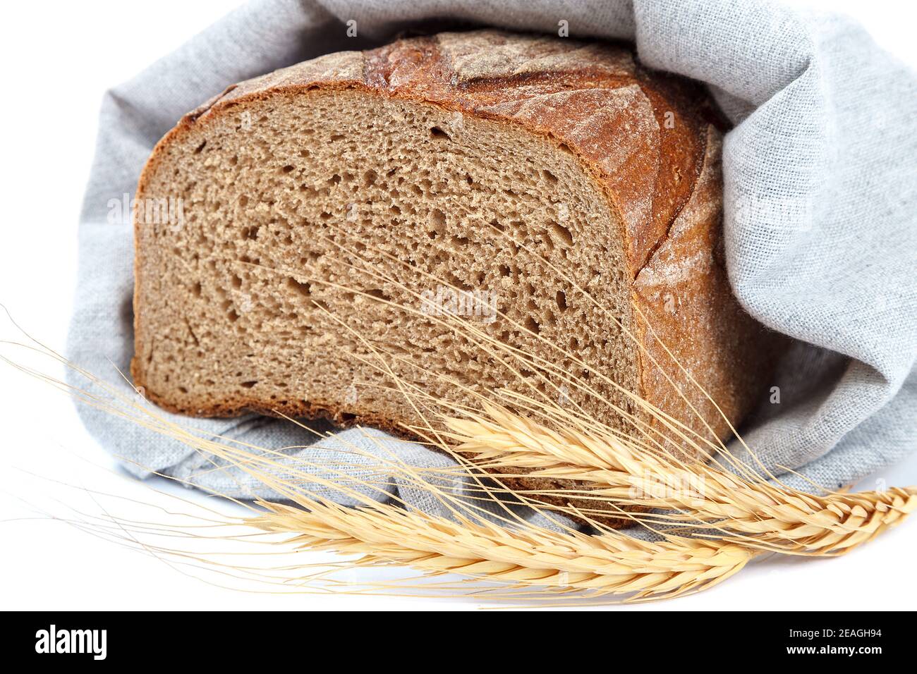 Loaf of rye bread isolated on white background Stock Photo - Alamy