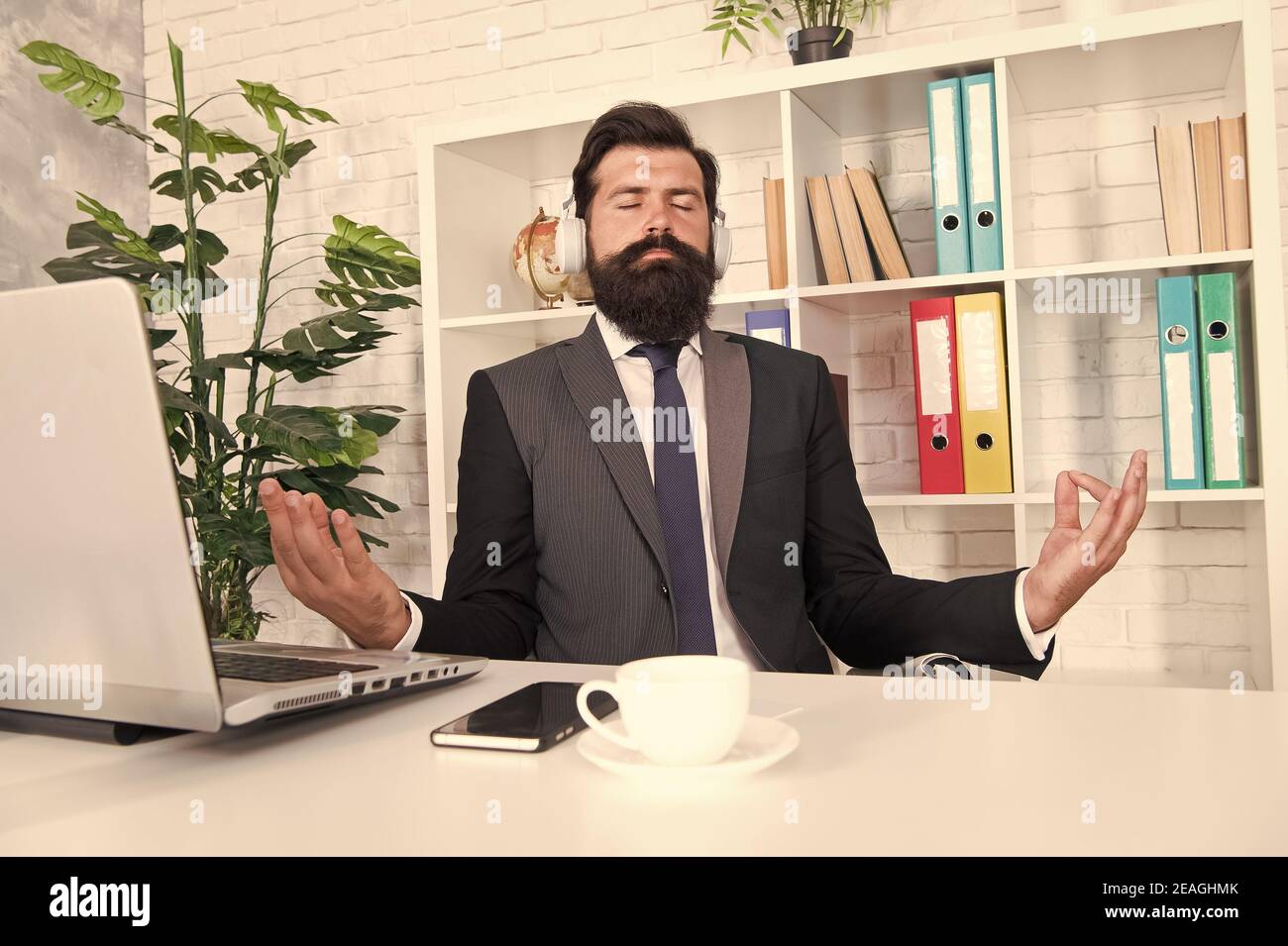 Stress relieving activity that work wonders. Engineer meditate at work ...