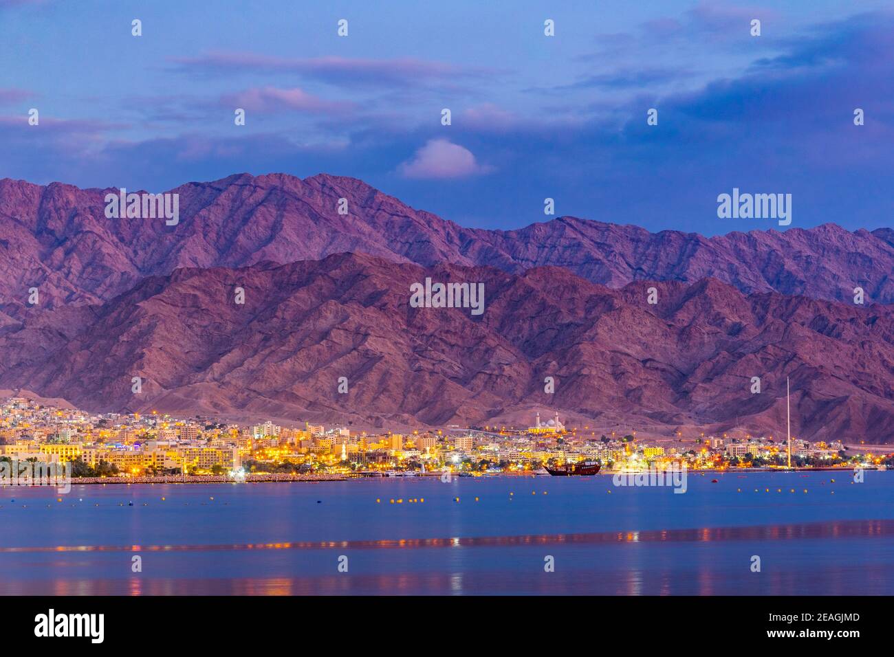 Sunset view of seaside of Aqaba in Jordan Stock Photo - Alamy