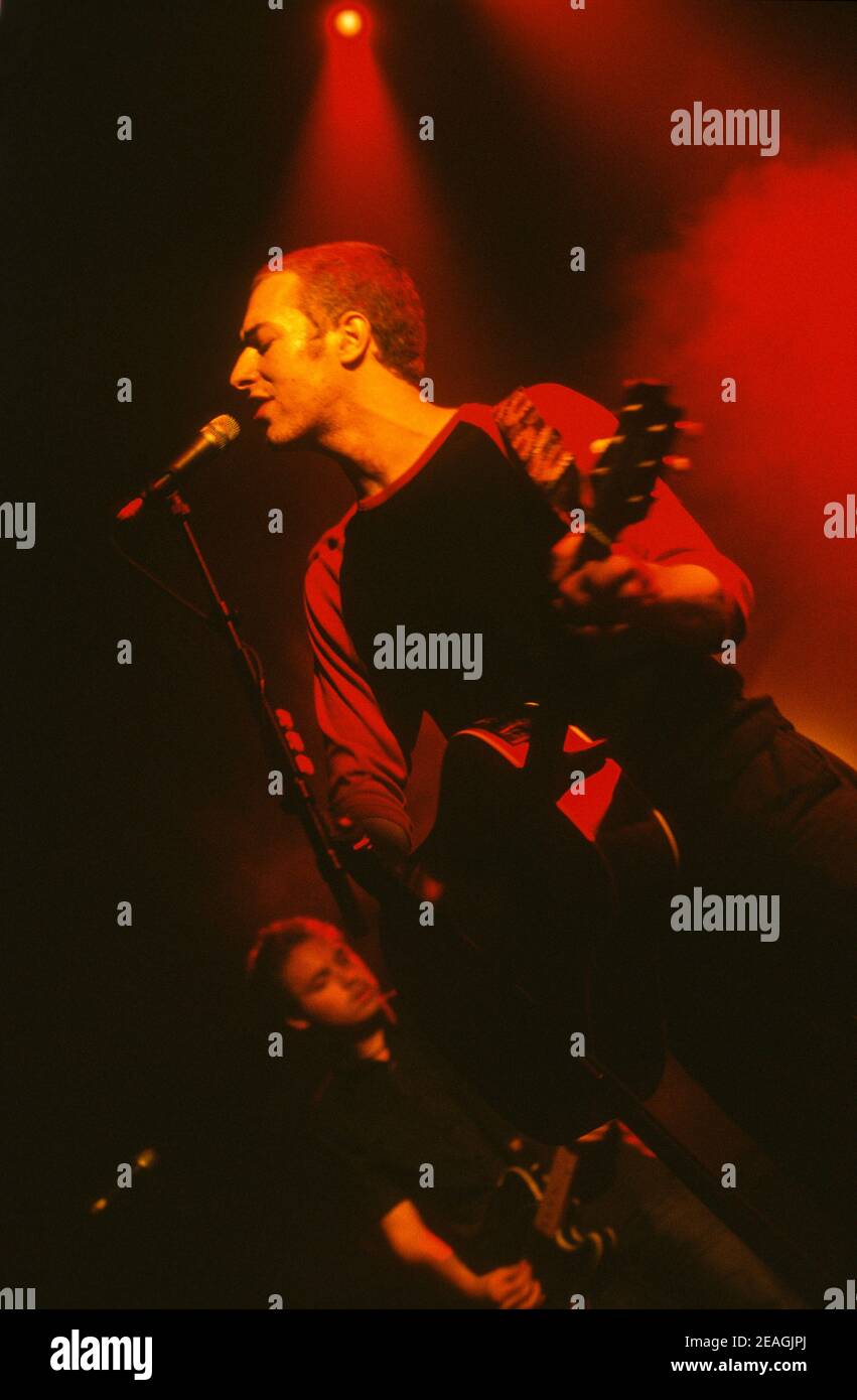 Coldplay performing at Wolverhampton Civic Hall on their Parachutes ...