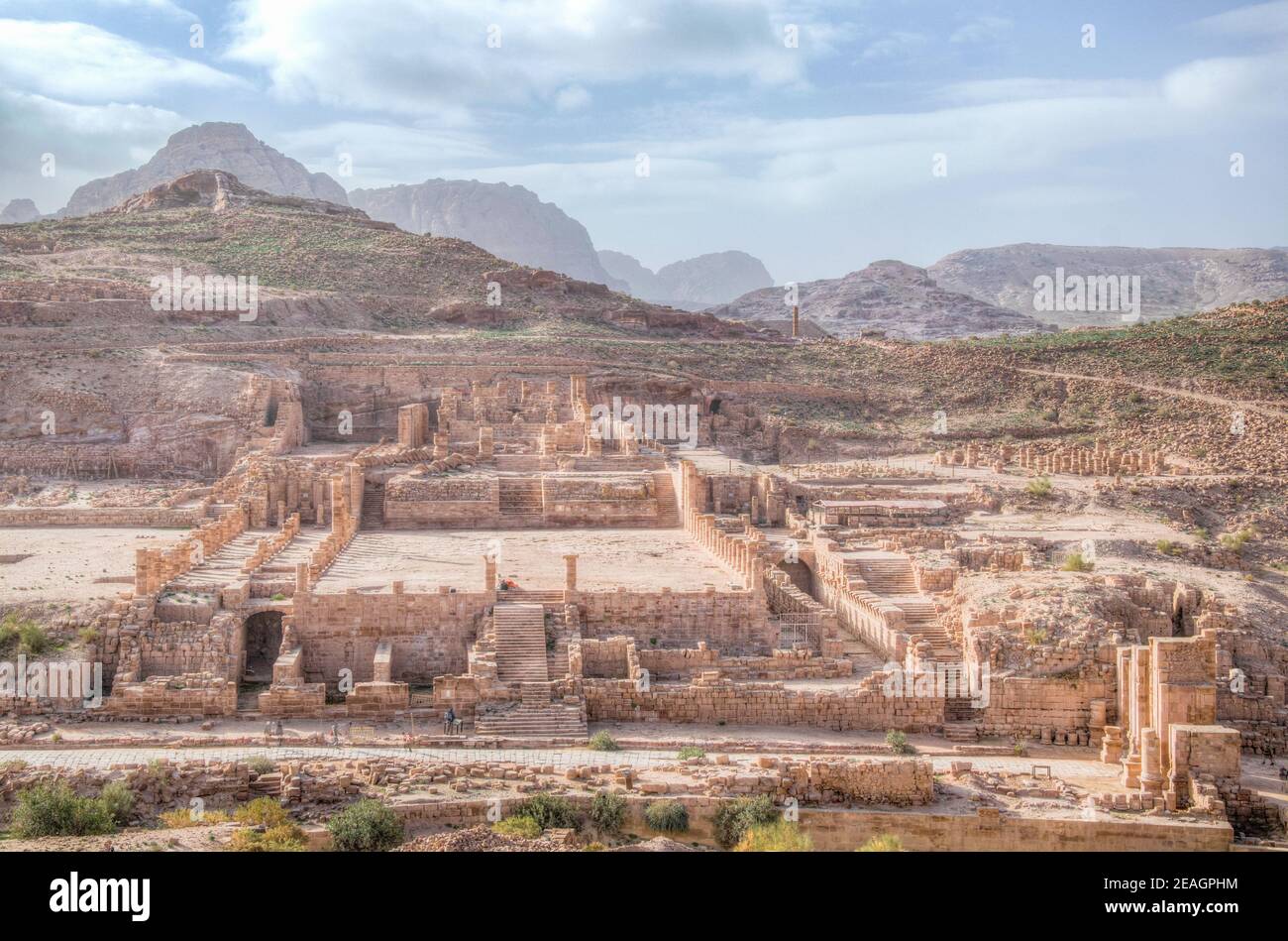 Ruins of the great temple at Petra, Jordan Stock Photo - Alamy