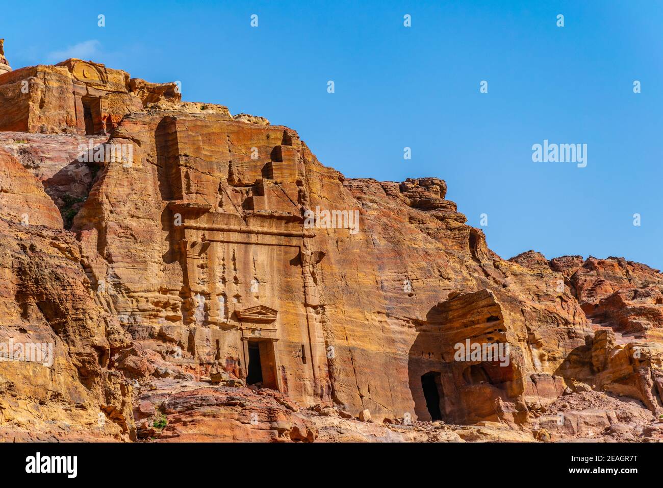 an unnamed tomb in Petra, Jordan Stock Photo - Alamy