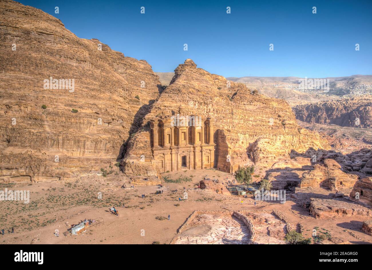 Monastery tomb in Petra, Jordan Stock Photo - Alamy