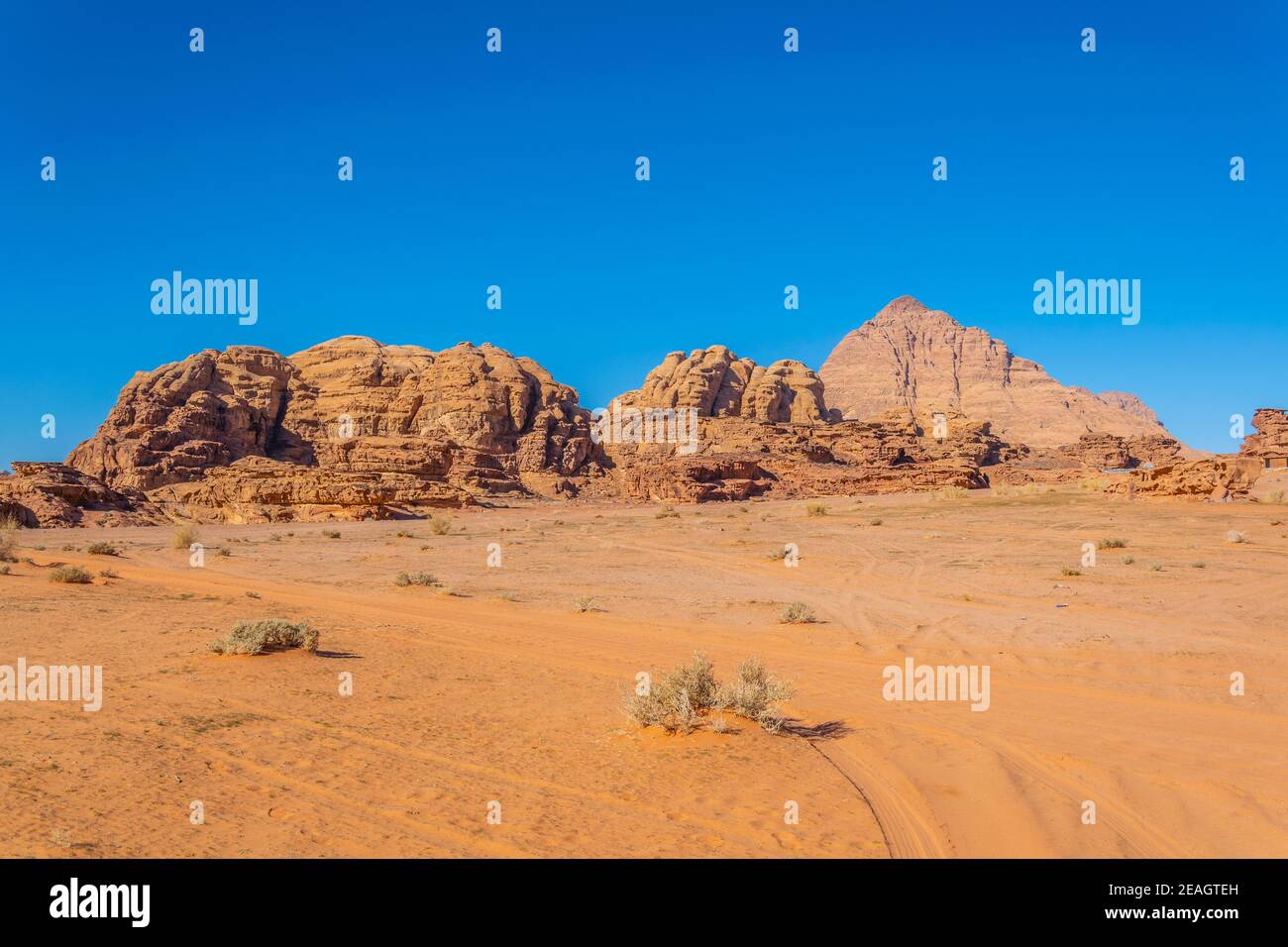 Landscape of Wadi Rum desert in Jordan Stock Photo - Alamy