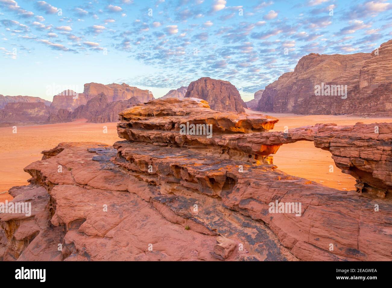 Little rock bridge at Wadi Rum, Jordan Stock Photo - Alamy