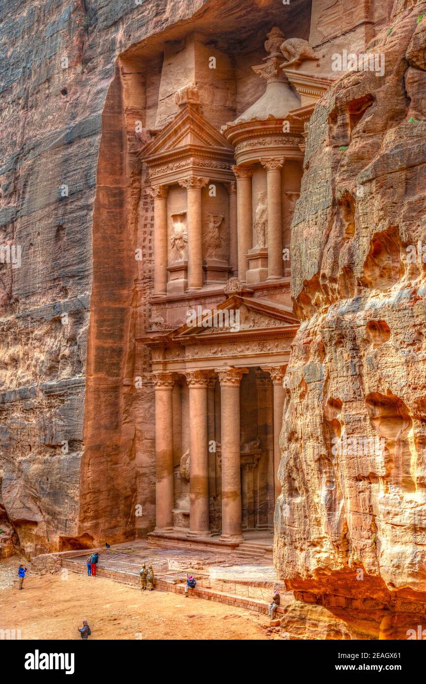 Al Khazneh tomb also called Treasury at Petra, Jordan Stock Photo - Alamy