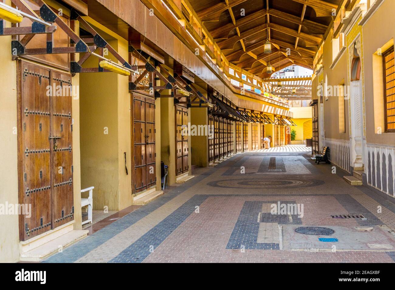 Old souk kuwait hi-res stock photography and images - Alamy
