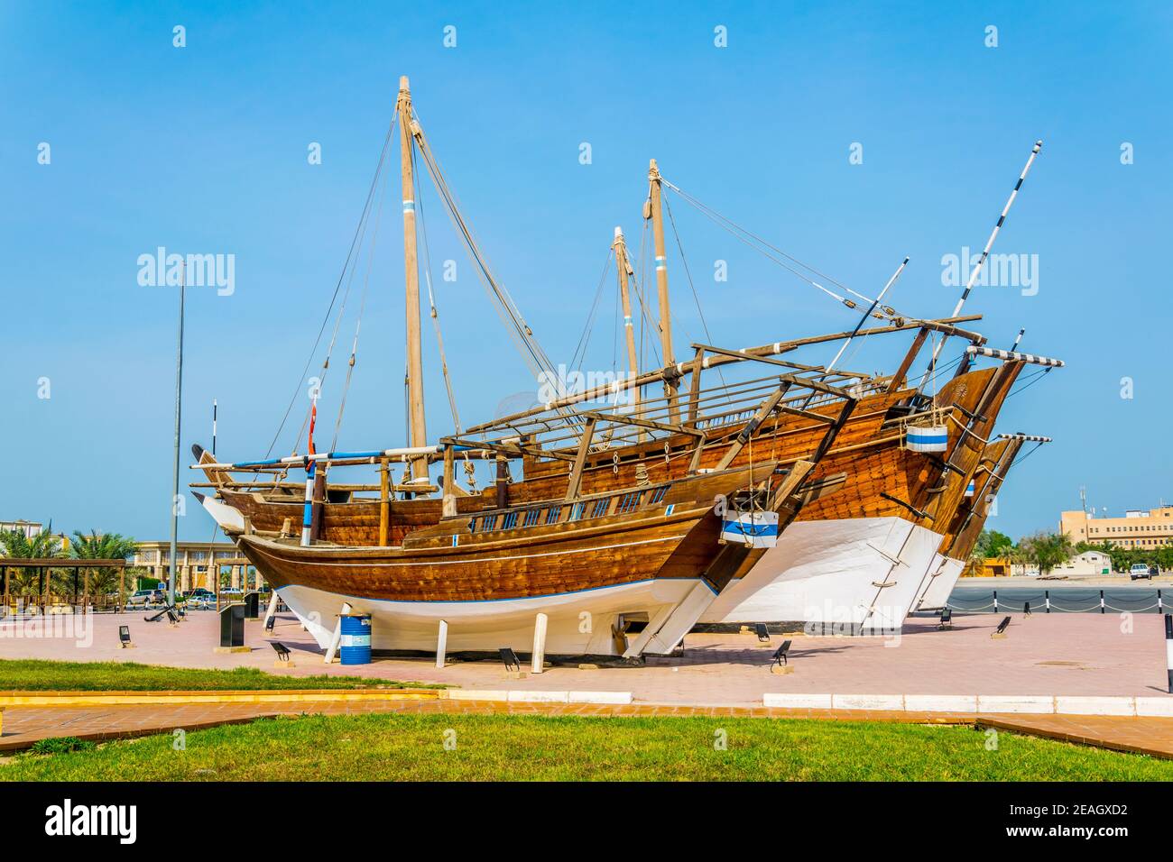 Kuwait museum dhow hi-res stock photography and images - Alamy