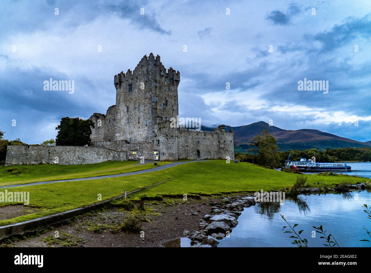 Lake tour ross castle hi-res stock photography and images - Alamy