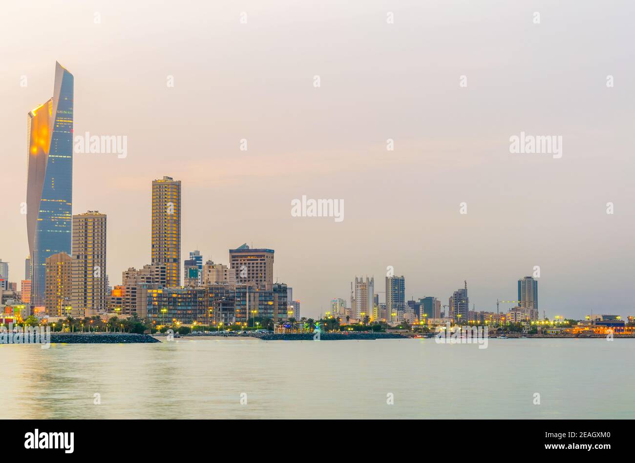 Kuwait city corniche view beach hi-res stock photography and images - Alamy
