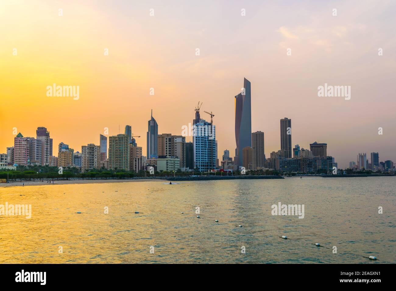 Kuwait city corniche view beach hi-res stock photography and images - Alamy