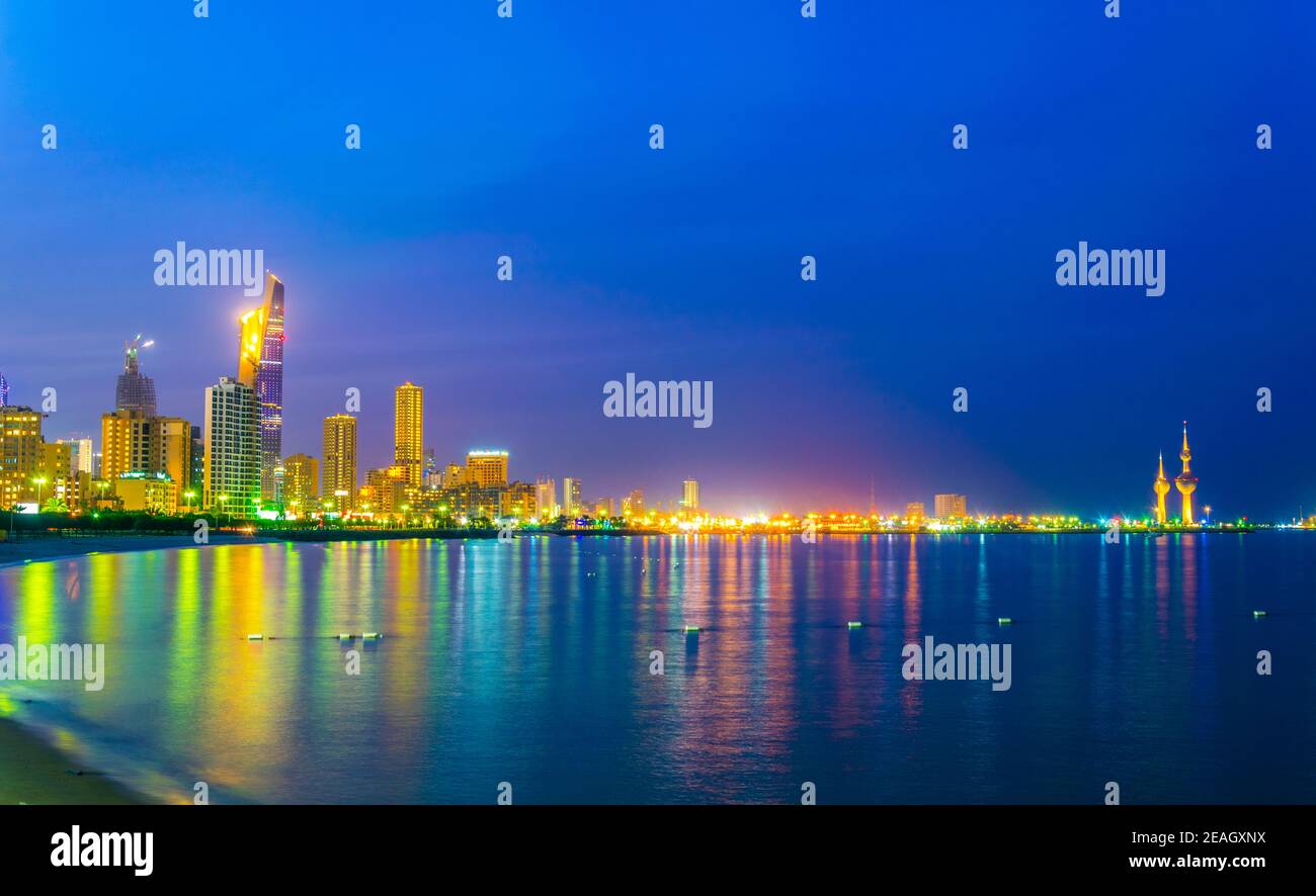 Skyline of Kuwait with the Kuwait towers during night Stock Photo - Alamy