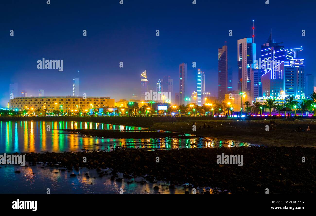 Kuwait seif palace hi-res stock photography and images - Alamy