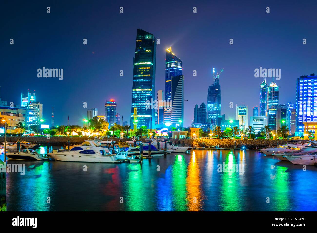 Sharq mall hi-res stock photography and images - Alamy