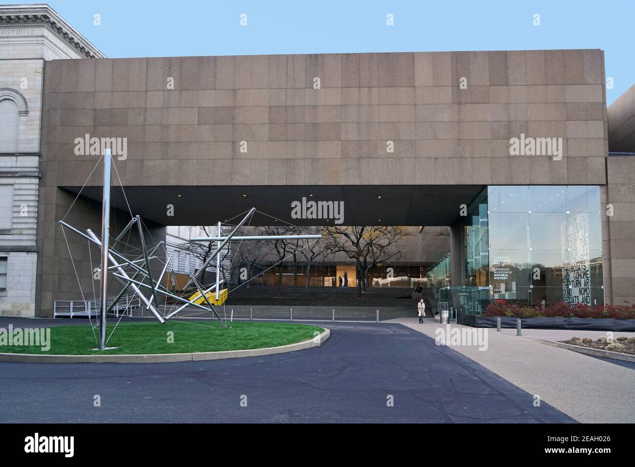 Carnegie museum building hi-res stock photography and images - Alamy
