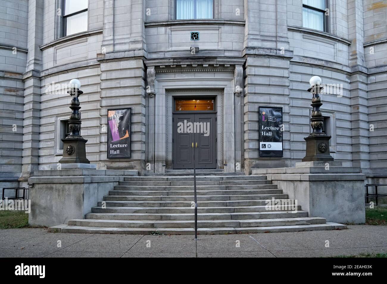 Carnegie library hi-res stock photography and images - Alamy