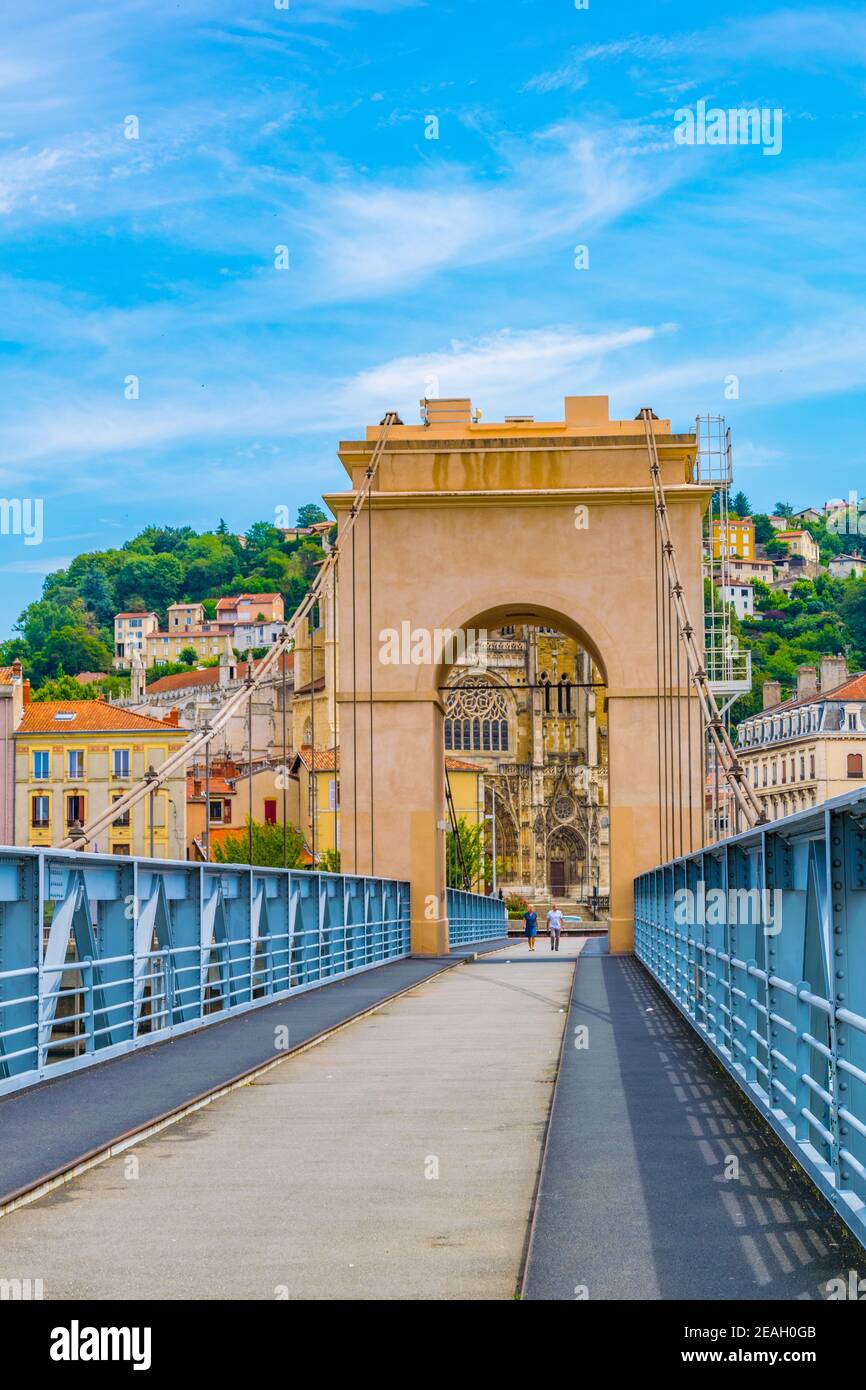 Bridge over the vienne river hi-res stock photography and images - Alamy