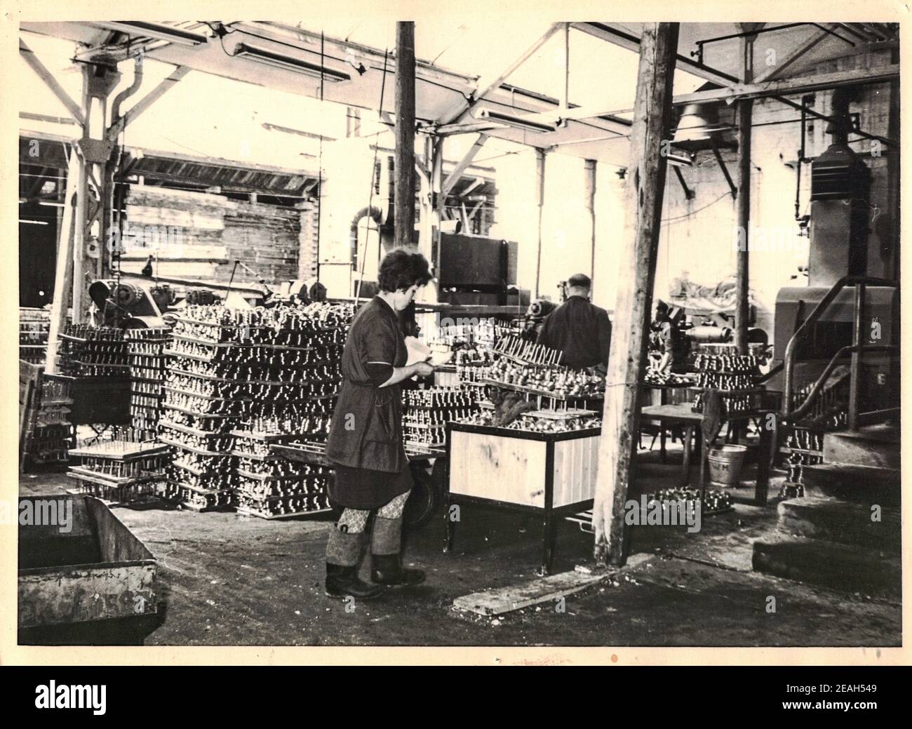 Foundry 1950s hi-res stock photography and images - Alamy