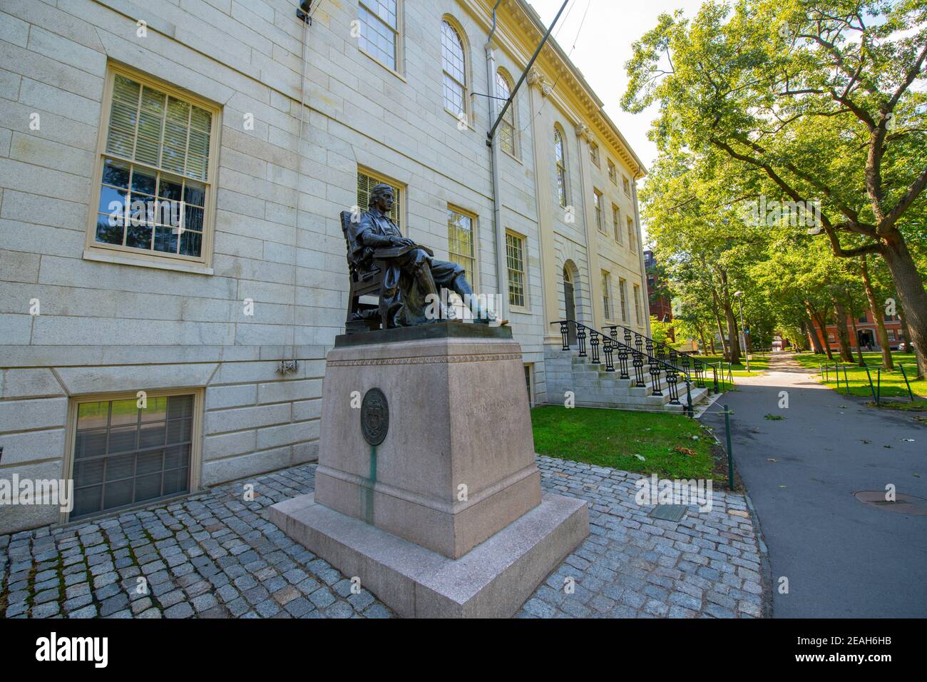 Boston public library statue hi-res stock photography and images - Alamy