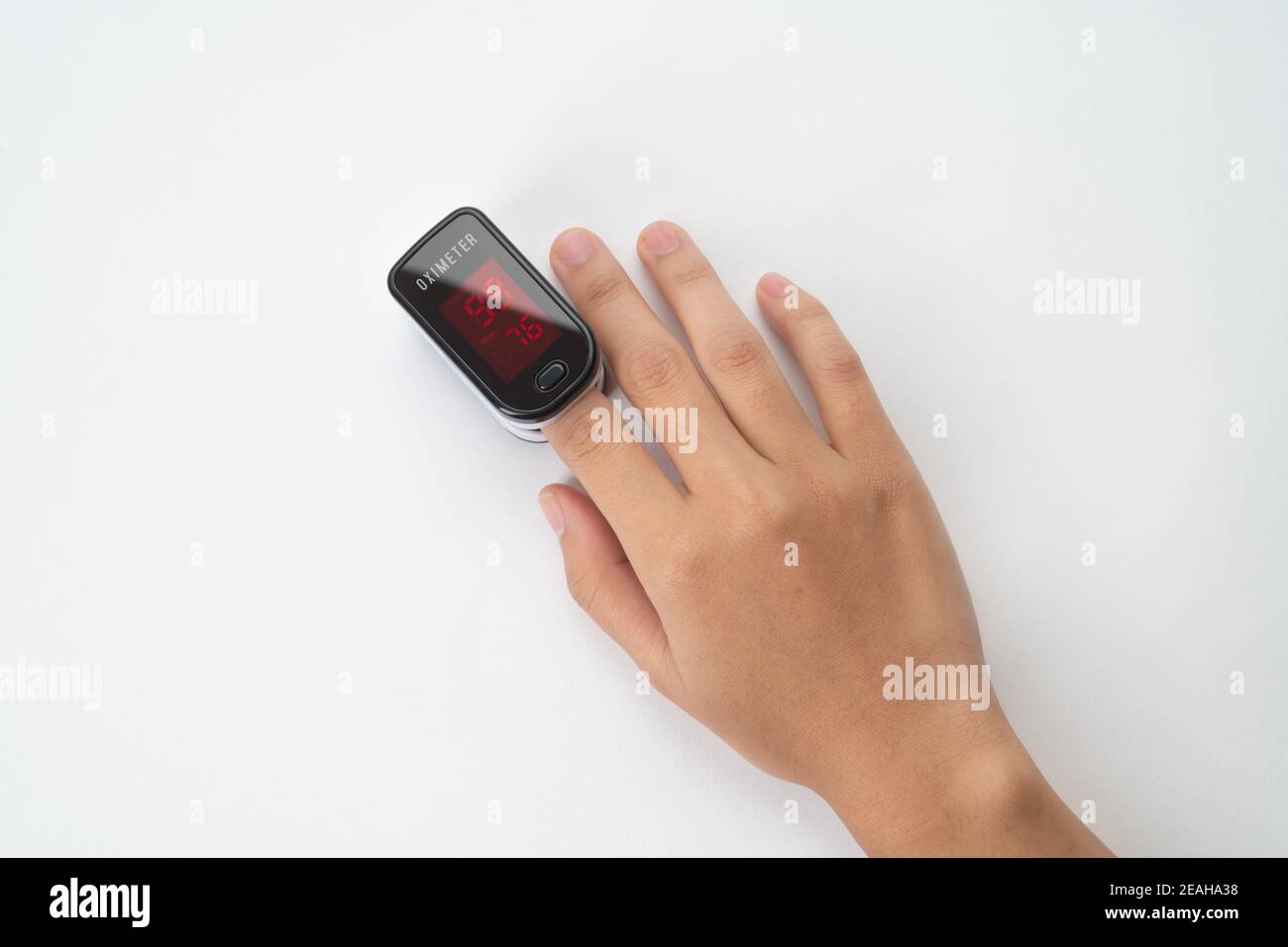 Pulse measurement hi-res stock photography and images - Alamy