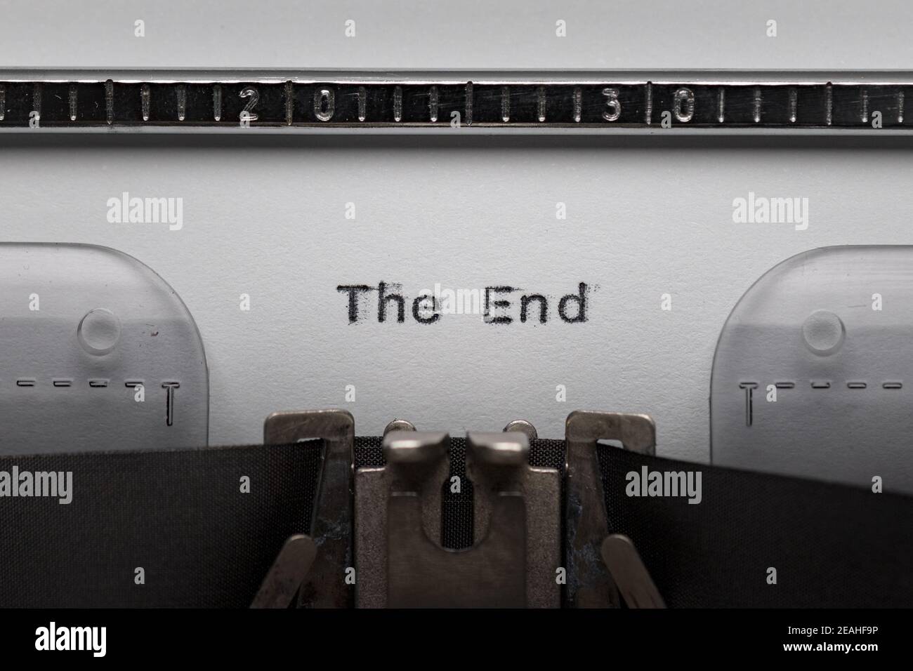 Typewriter typing hi-res stock photography and images - Alamy