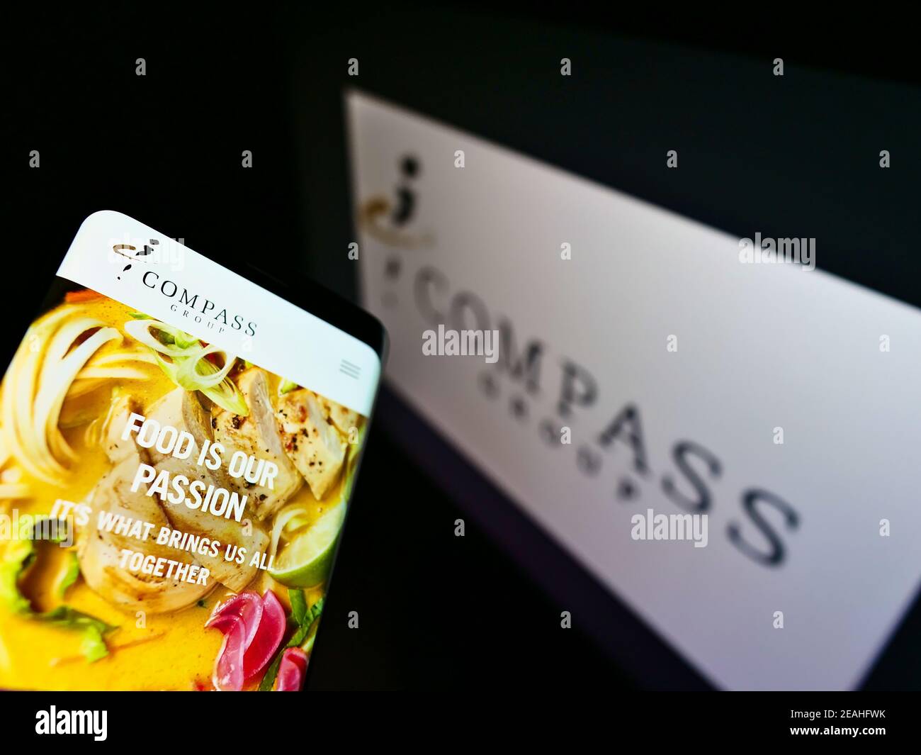 Compass group logo hi-res stock photography and images - Alamy