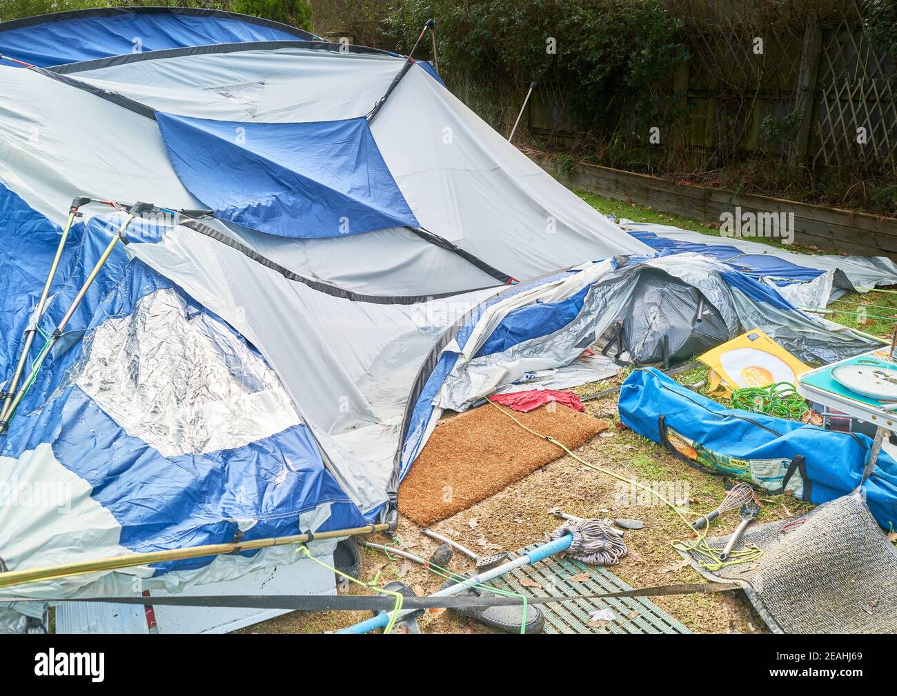 Wind effect hi-res stock photography and images - Alamy