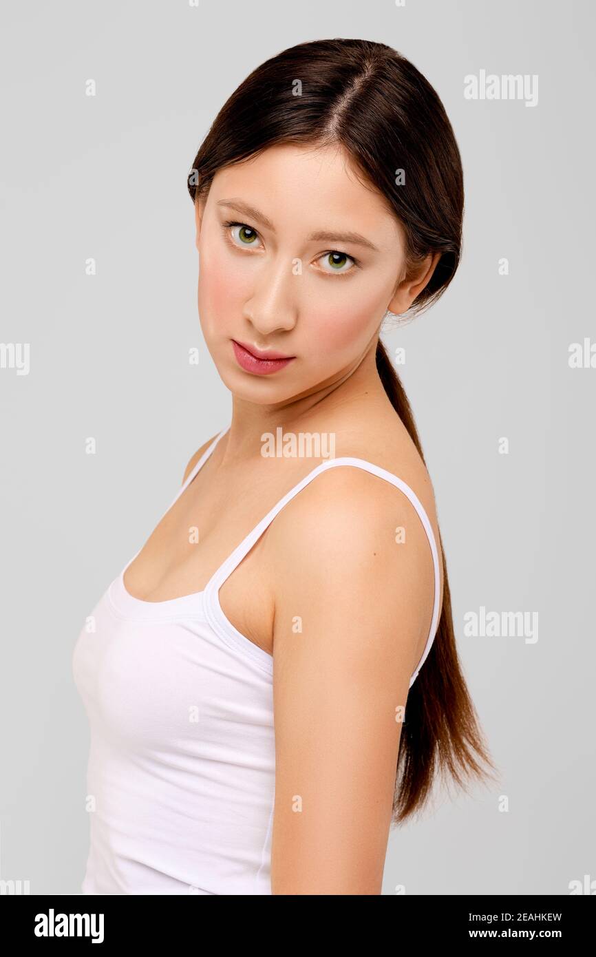 Model beauty profile asian hi-res stock photography and images - Alamy