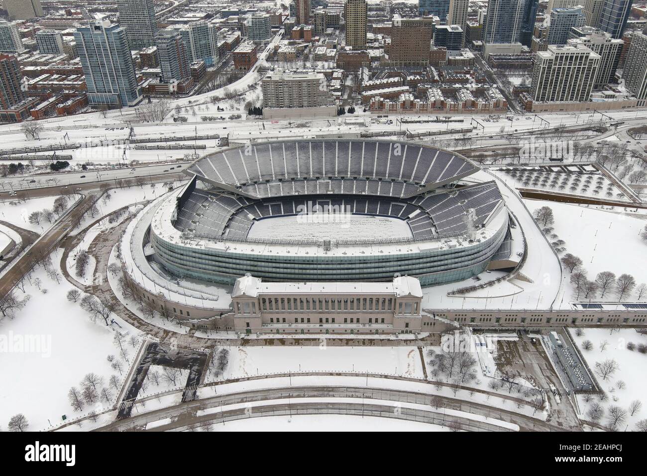 Chicago soldier field football hi-res stock photography and images - Alamy