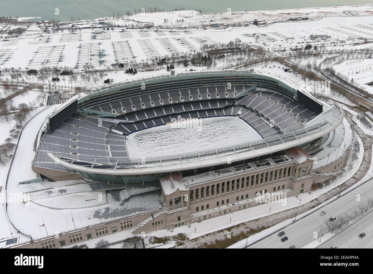 Soldier field football aerial hi-res stock photography and images - Alamy