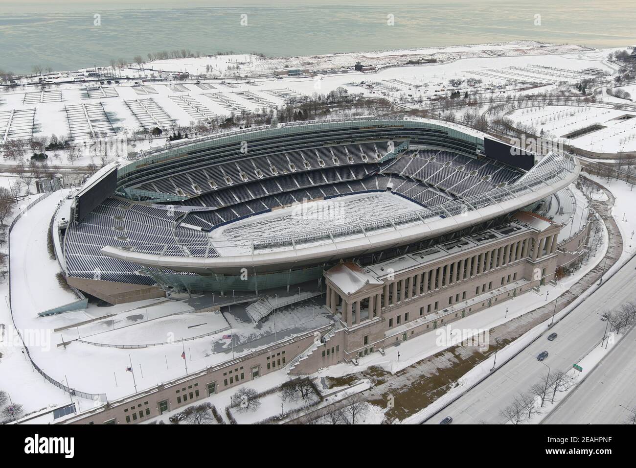 Soldier field football aerial hi-res stock photography and images - Alamy