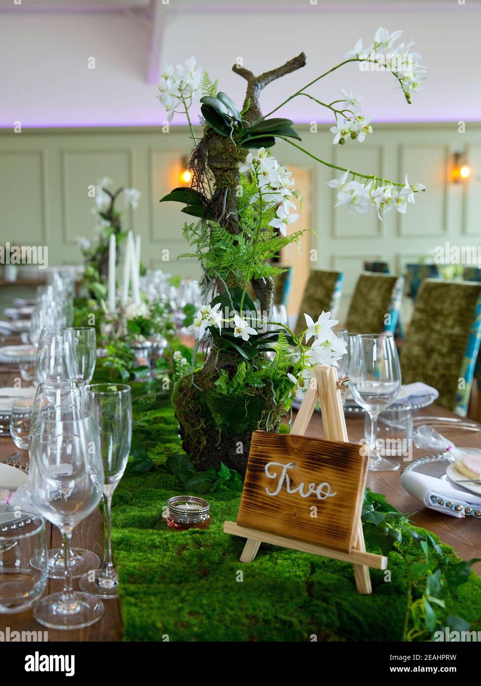 Table decorations rustic Stock Photo - Alamy